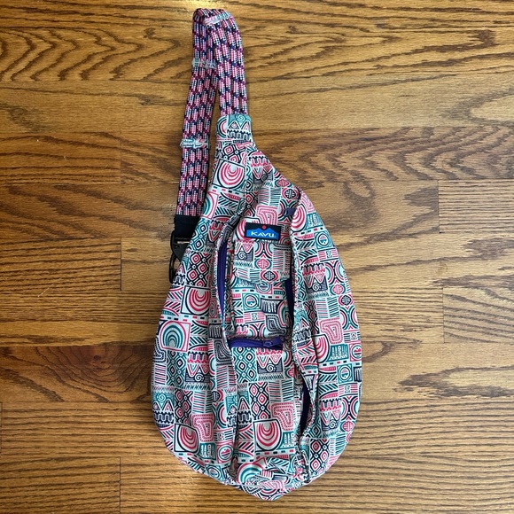 Kavu | Bags | Kavu Rope Sling Bag In Excellent Condition | Poshmark